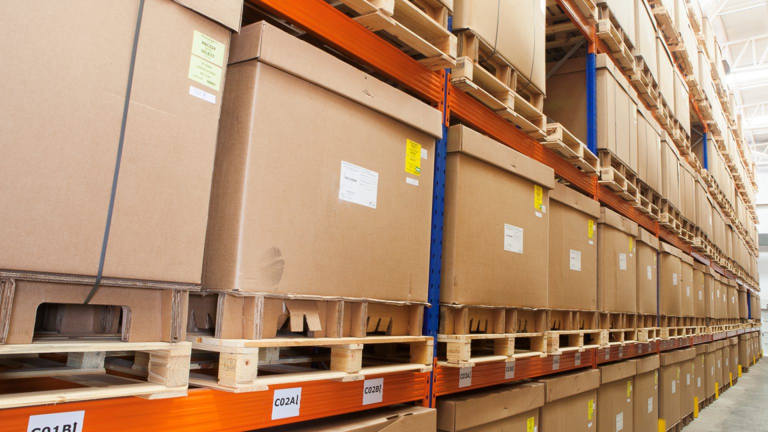 Paletização - Tudo o que precisa saber para revolucionar o seu estoque